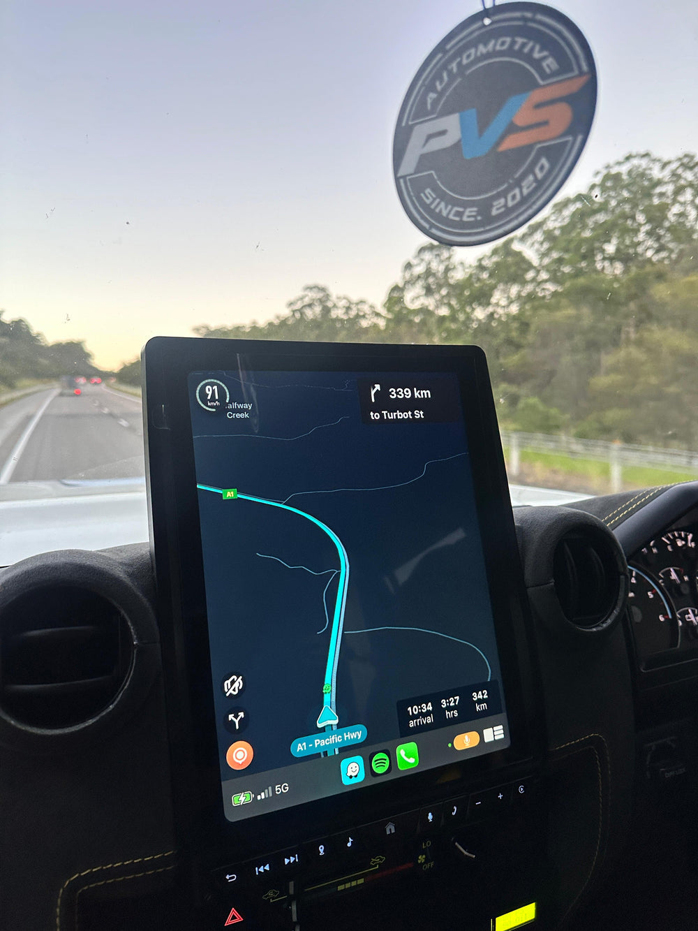 LandCruiser 70 Series | Headunits – PVS Automotive